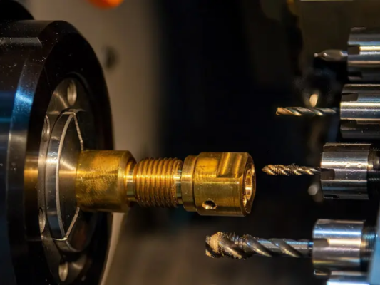Swiss Lathe là gì? Cấu tạo, ưu điểm và công dụng - THƯƠNG HIỆU MÁY CNC ...